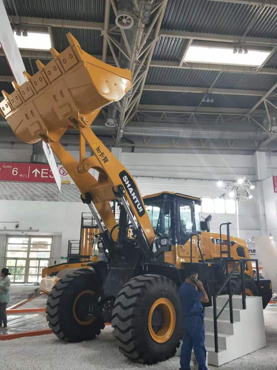 BICES 2019 探馆：5G智能！山推携全新金牌产品及工程机械“黄金产业链”震撼亮相！_铁甲工程机械网