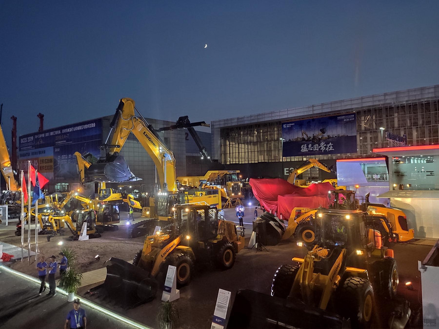 BICES 2019 :7大亮点看柳工！智能遥控！纯电动！F系挖机全球首发！_铁甲工程机械网