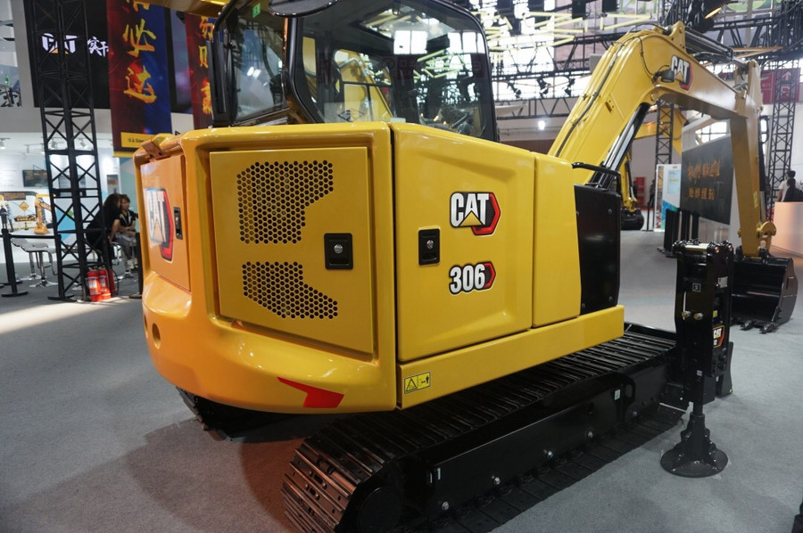 视频说车：新款Cat®306.5和Cat®306全公开！_铁甲工程机械网