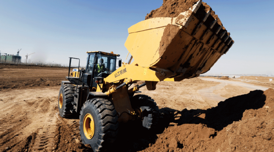 山工机械SEM676D装载机和SEM526压路机荣获CMIIC 2021明星产品奖_铁甲工程机械网