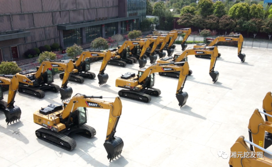 四款三一SY215挖掘机怎么选？1分钟带你快速了解！_铁甲工程机械网