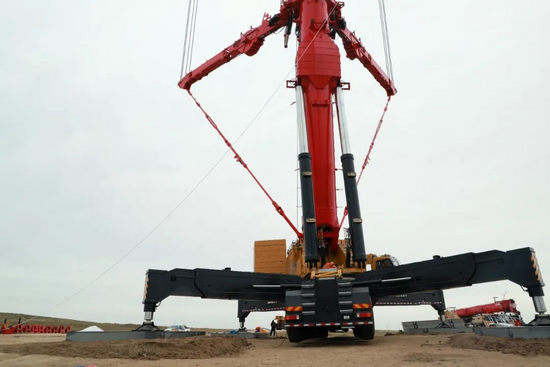 国内陆上风电步入“大”时代！SAC24000T助力6.76MW风机吊装成功_铁甲工程机械网