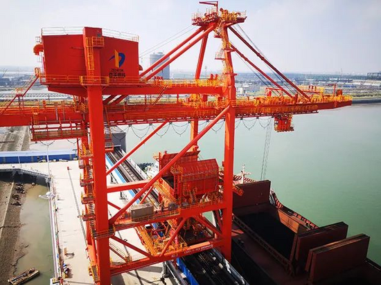 润邦重机坚持自主创新 持续丰富旗下GENMA品牌港口装备产品线_铁甲工程机械网